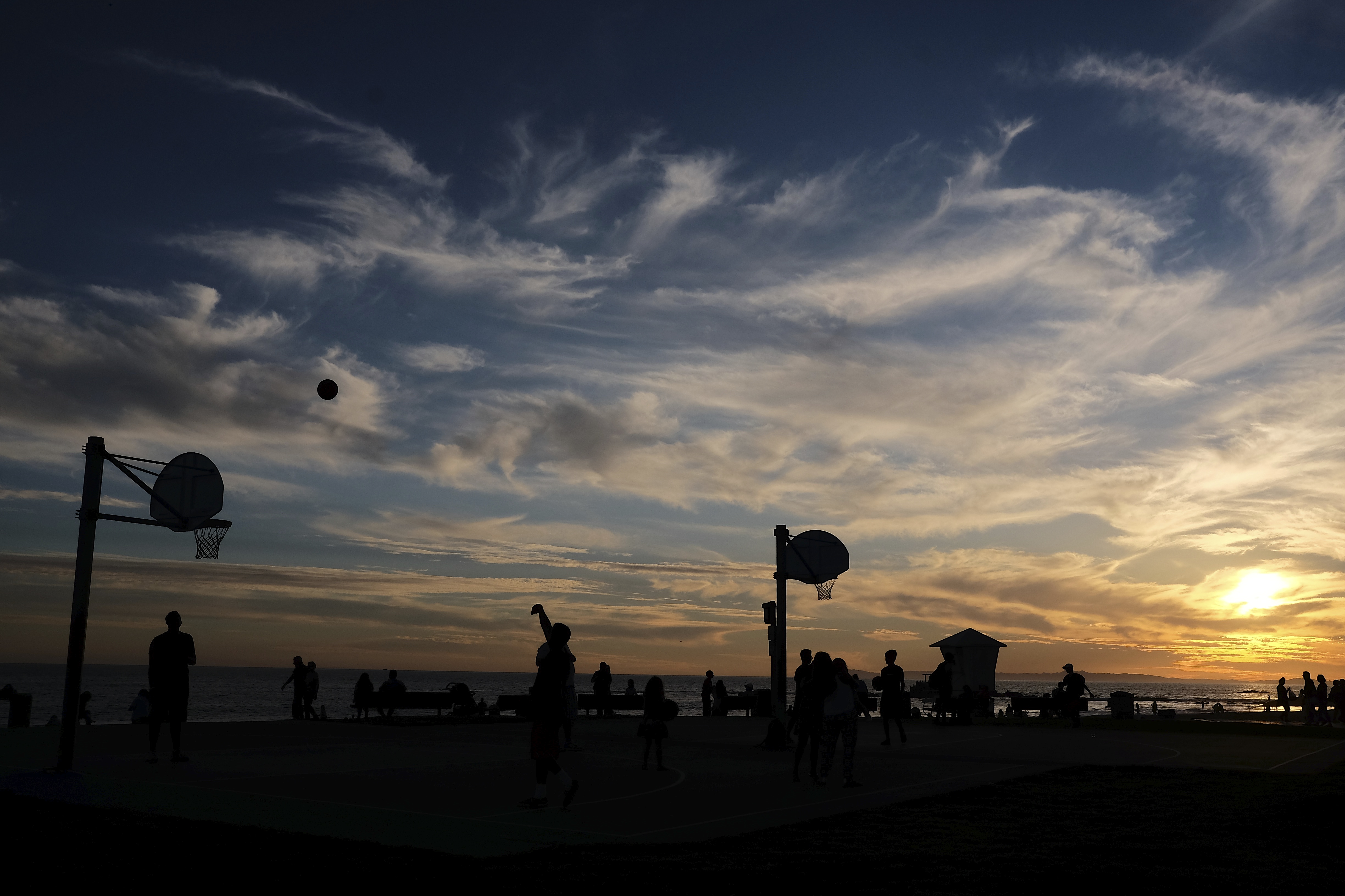 Sunset Hoops | Shutterbug